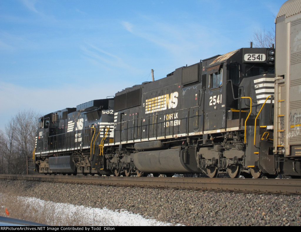 NS 2541